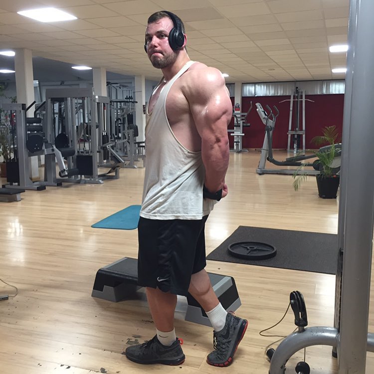 Adolf Burghardt 20 jaar | Pagina 4 | Bodybuilding.nl Forum